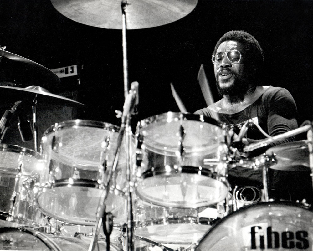 URBAN ASPIRINES: Billy Cobham : Spectrum 1973