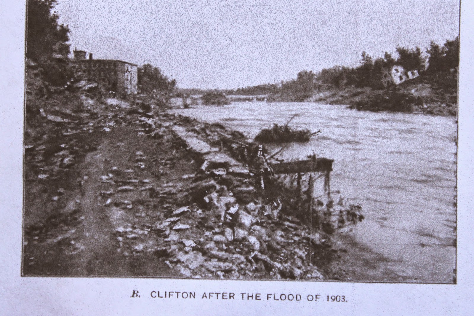 CLIFTON, SOUTH CAROLINA: A RIVER RUNS THROUGH IT