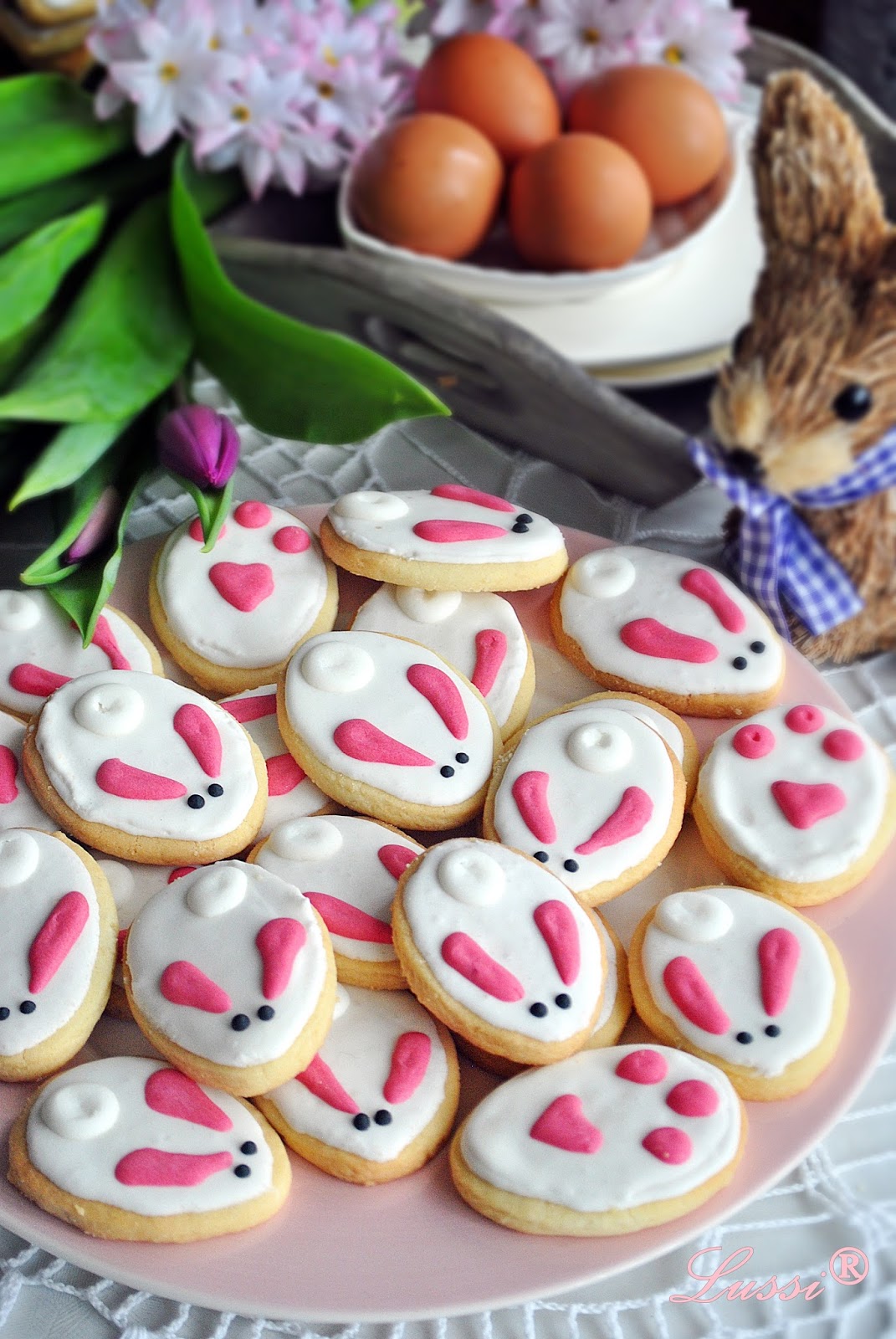 Lussi`s World of Artcraft: Сладки "Зайчета" / Rabbit cookies