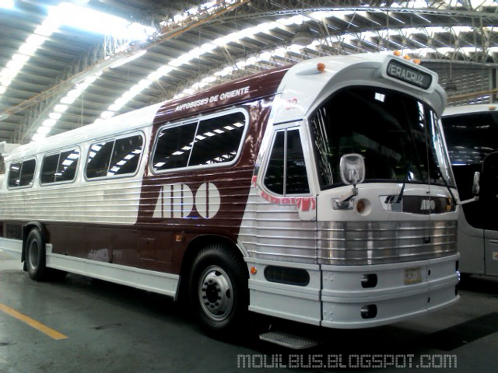 DINA OLIMPICO RESTAURADO AUTOBUSES DE ORIENTE.