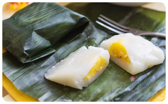 fla-kitchen: Kue Pisang - Nagasari - Steamed banana cake