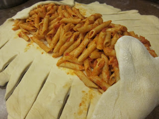 Belle's Baking: Braided Spaghetti Bread