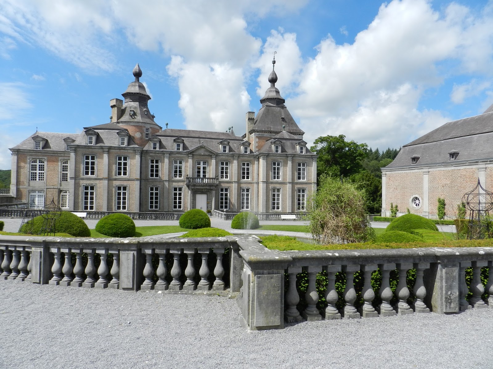 Amazing Belgium: The castle of Modave