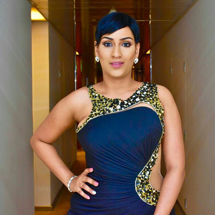 Checkout What Actress Juliet Ibrahim Wore To Host Glo-Caf-Award 2015 ...
