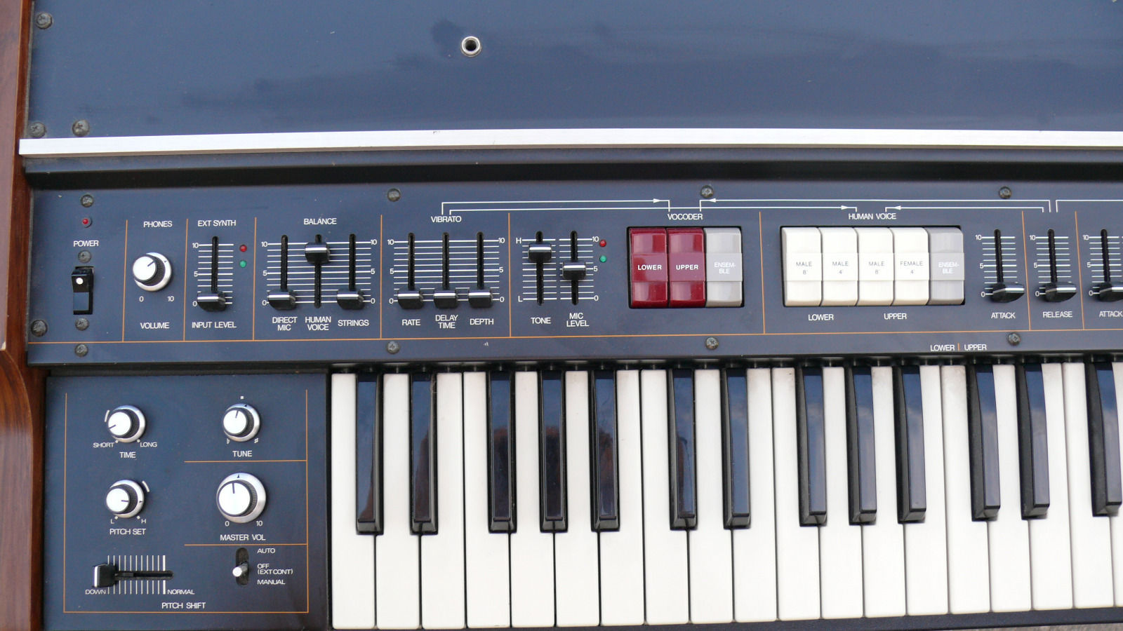 MATRIXSYNTH: Roland VP-330 Vocoder Plus