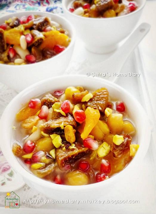 Citra's Home Diary: Aşure/ Ashure / Turkish sweet mix fruits, grains ...