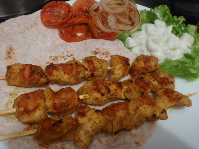 Apple Cheeks: Shish Taouk (Chicken Skewers)