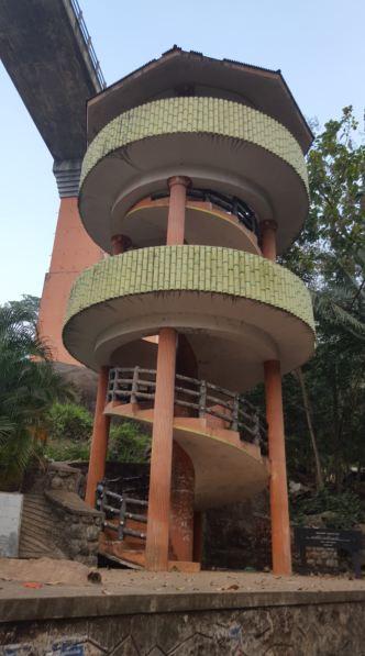 Tamilnadu Tourism: Mathur Aqueduct, Kanyakumari