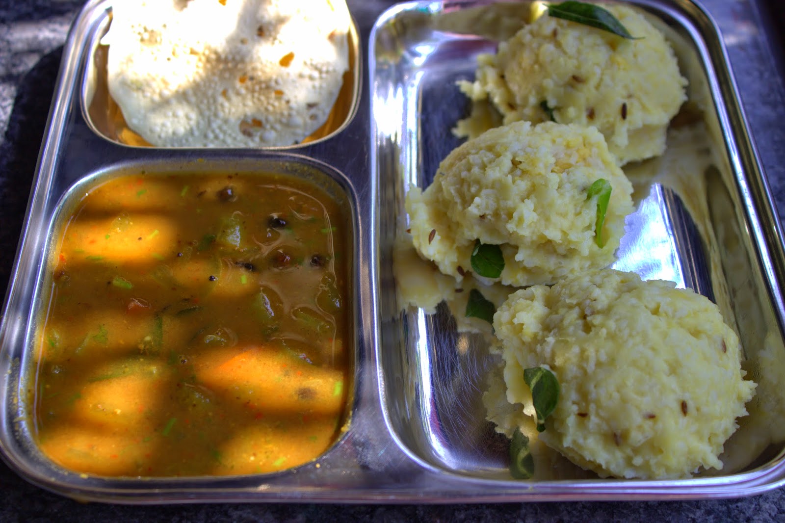 AnnaParabrahma: Khara Pongal Like Adyar Ananda Bhavan