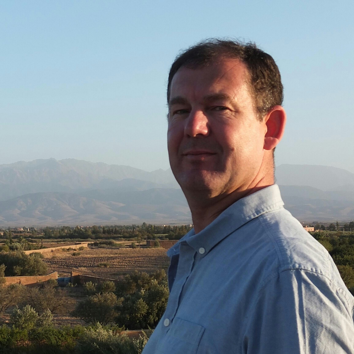 Off-the-Shelf Books: AUTHOR IN THE SPOTLIGHT - Matt Johnson