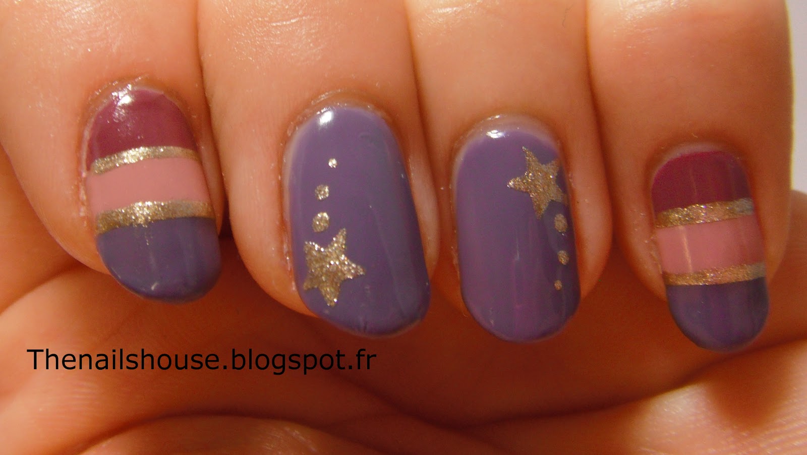 Passage d'étoiles | THE NAILS HOUSE