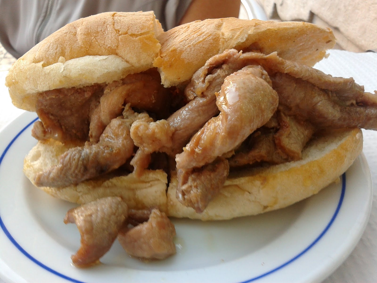 Reserva Recomendada: Uma Bifana à Beira Gare