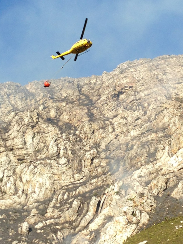 SA Weather and Disaster Observation Service: Photos: Hermanus Fire (25 ...