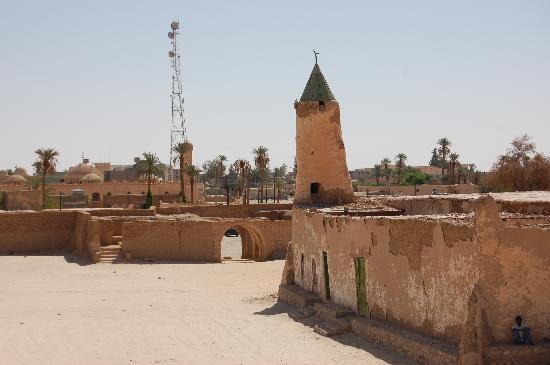 Viajes de Arte y Cultura 2.0: Oasis, pinturas rupestres y el Sahara Libio