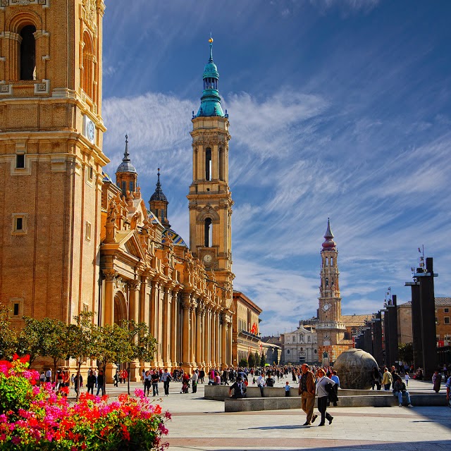 MOST AMAZING AND SPECTACULAR PLACES: ZARAGOZA, SPAIN
