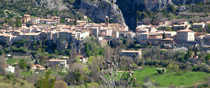 Vinhos e Prazeres: Moustier Saint Marie - França