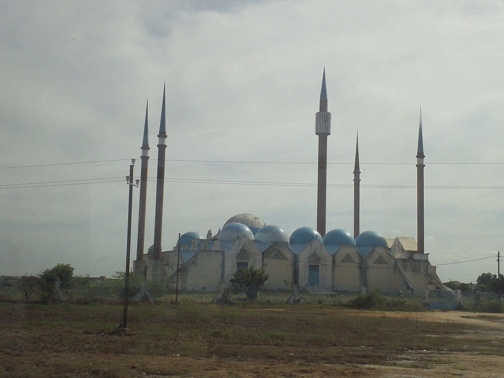 Julie au Sénégal: Kaolack, c'est surtout une ville-marché