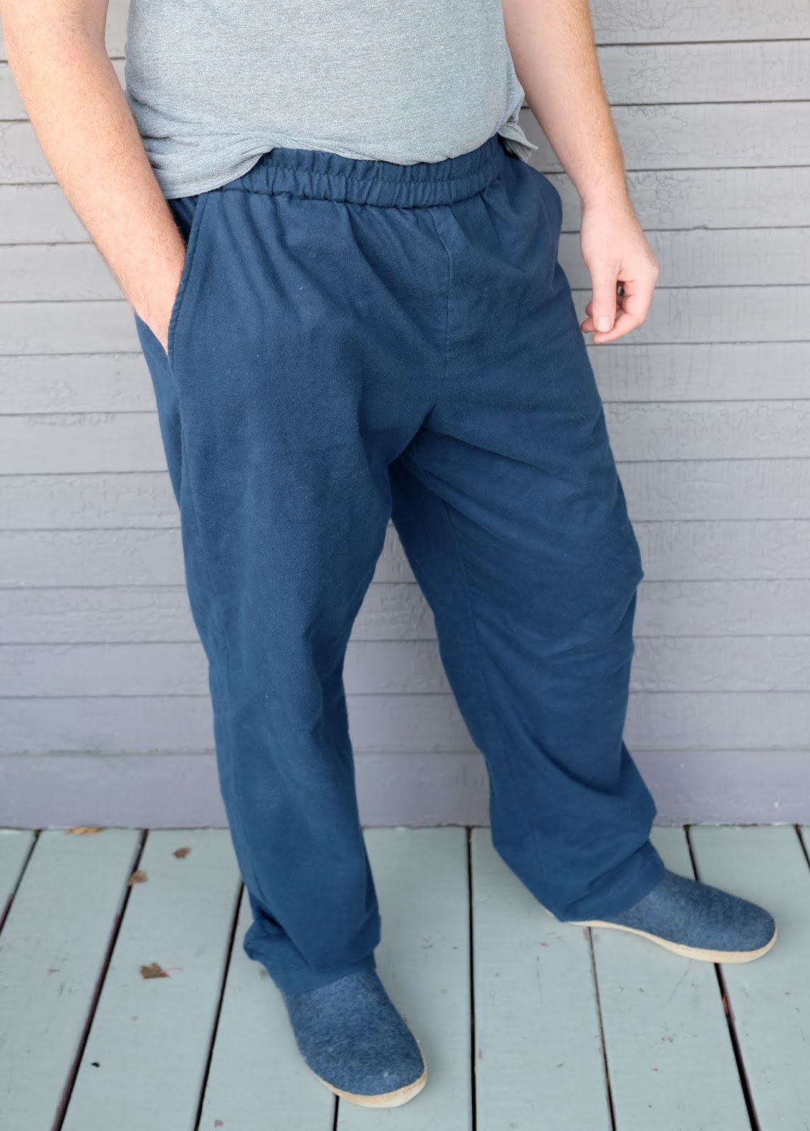 Cookin' & Craftin': Dude Sewing: Simplicity 8519 Pajama Pants