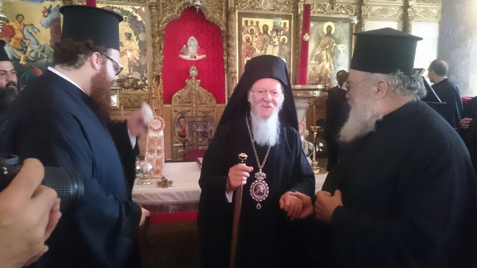 ΦΩΣ ΦΑΝΑΡΙΟΥ: Η ΘΕΙΑ ΛΕΙΤΟΥΡΓΙΑ ΤΟΥ ΑΓΙΟΥ ΙΑΚΩΒΟΥ ΤΟΥ ΑΔΕΛΦΟΘΕΟΥ ΣΤΟ ...