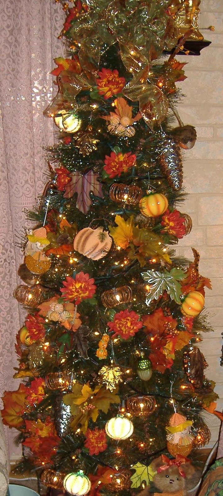 A DEBBIE-DABBLE CHRISTMAS: Trees All Year Long 2011!!