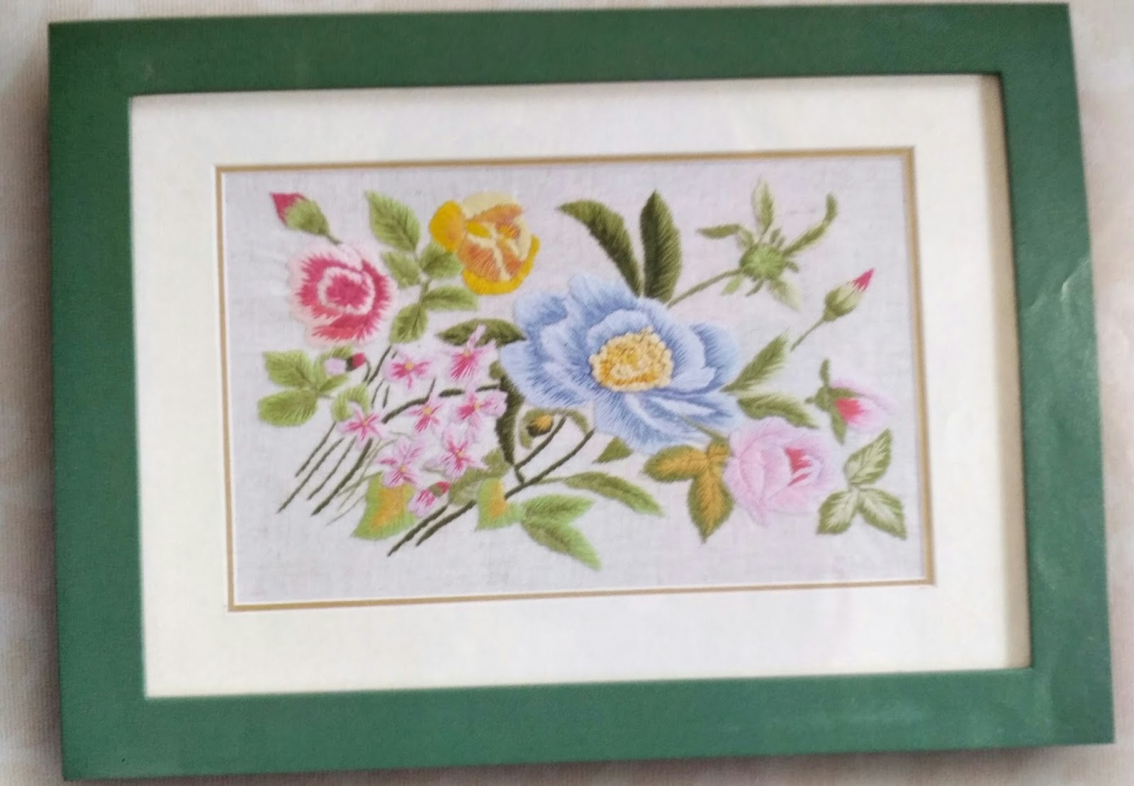 CONTOH HASIL SULAMAN BENANG - Tutorial Sulam Pita