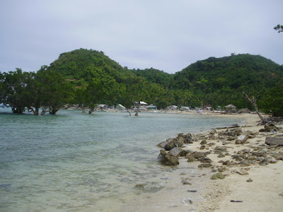 The Roomy Life: Stories from Bolobadiangan Islands