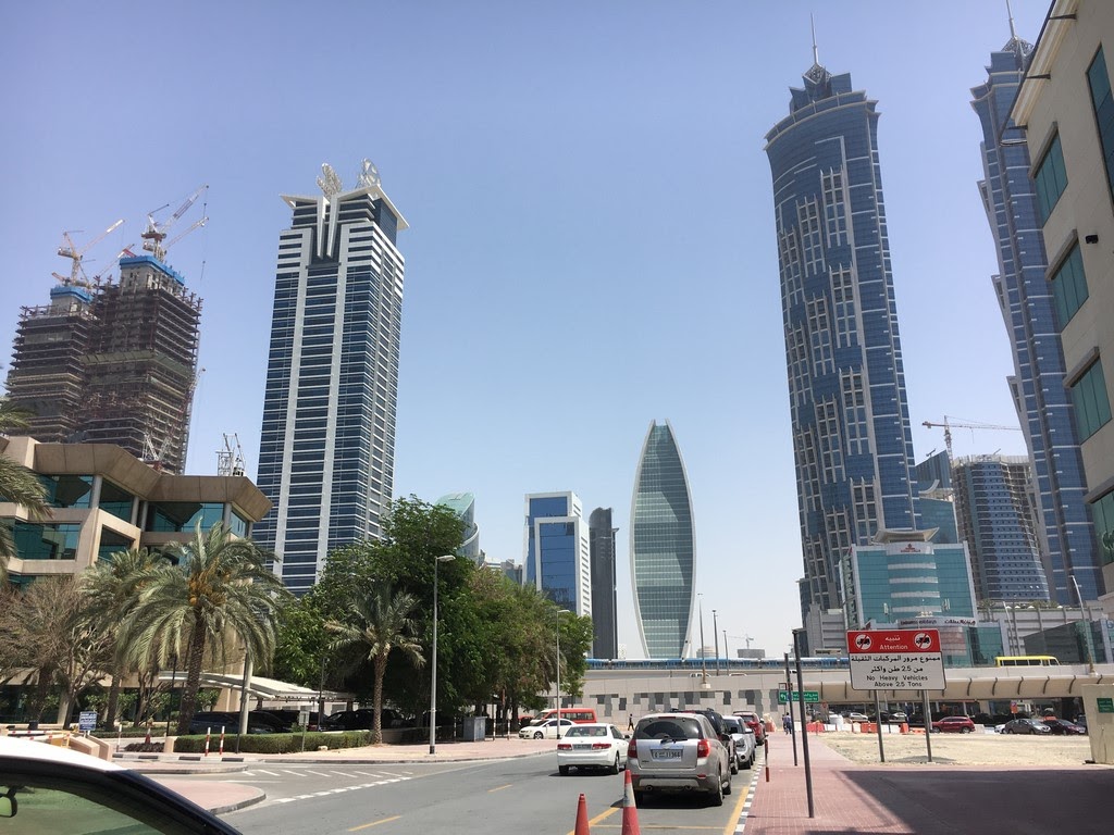 EdifÍcios do DUBAI - Tradicionais ou SUPER Modernos VIAJAR é alargar os ...