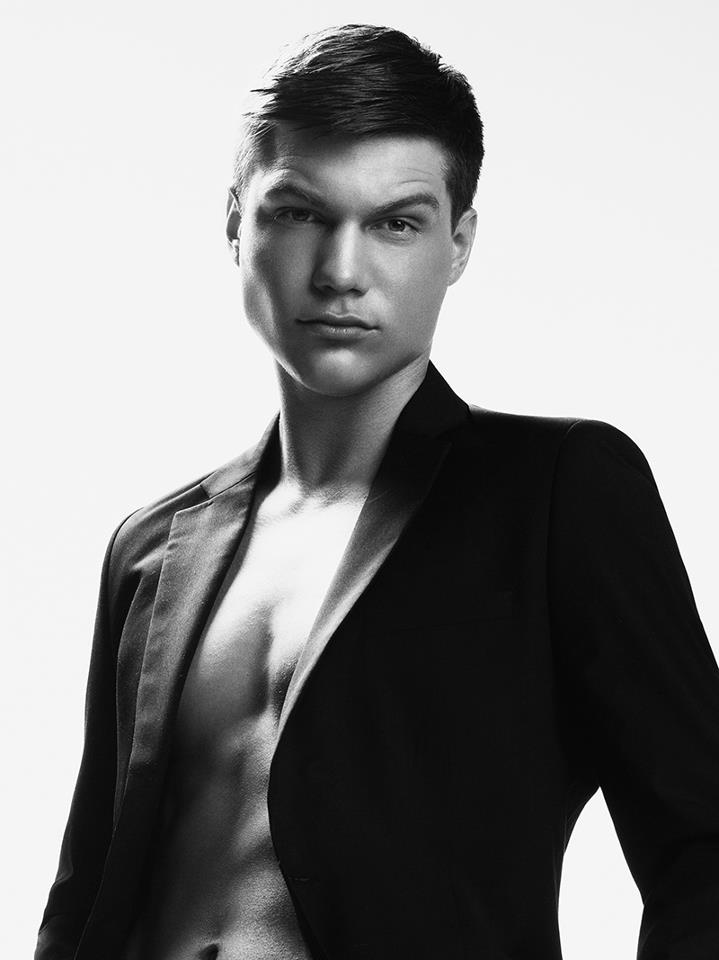 ELITE MODEL MANAGEMENT TORONTO : Luke on Fashionisto