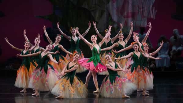 Confidence is Key: Cincinnati Ballet Performs "The Nutcracker" at the ...