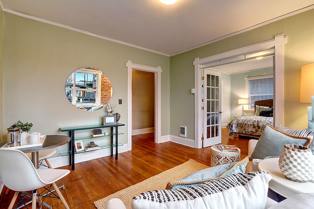 Open House Staging: Capitol Hill Condo