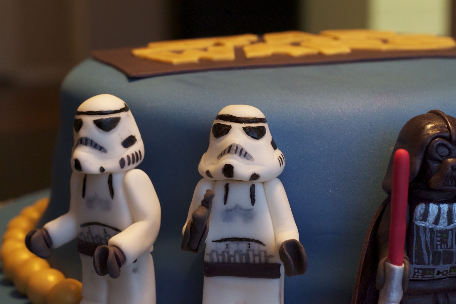 Sweet-D Cakes: The dark side of a birthday cake...