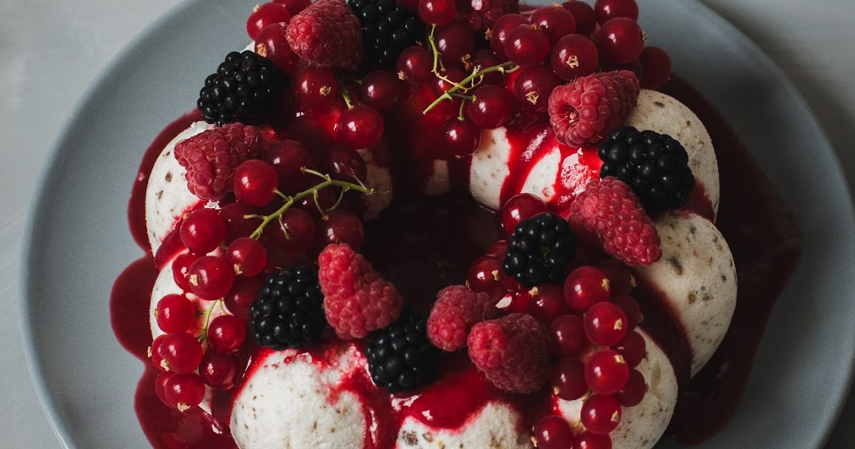 Nougat glacé aux fruits rouges (sans lait et rapide) - Cerise et Praline