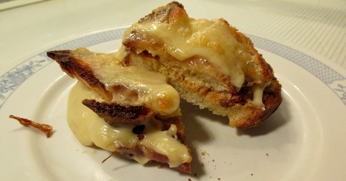 Il mondo di Luvi: Welsh rarebit - Pane tostato gallese con formaggio fuso
