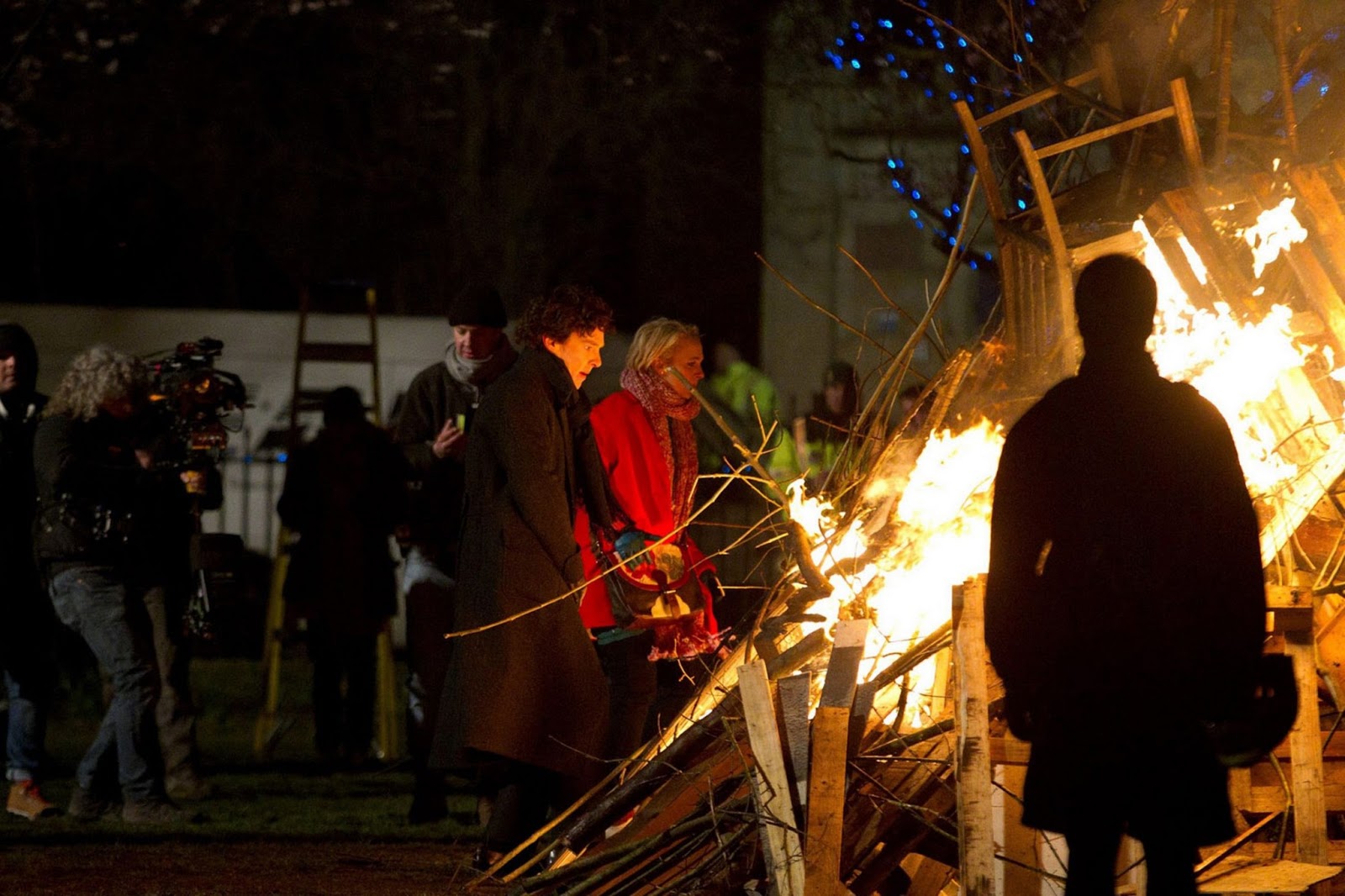 The League of Austen Artists: Benedict Cumberbatch films bonfire scenes ...