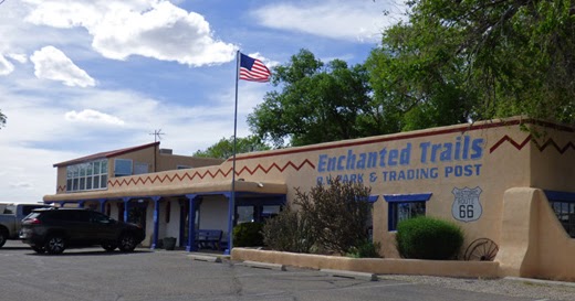 Going RV Way: Enchanted Trails RV Park