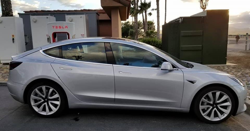Nazril on Act: Tesla Model 3 le cycle de lancement