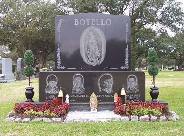 Monuments and Memorials: Symbolism and Memorial Messages