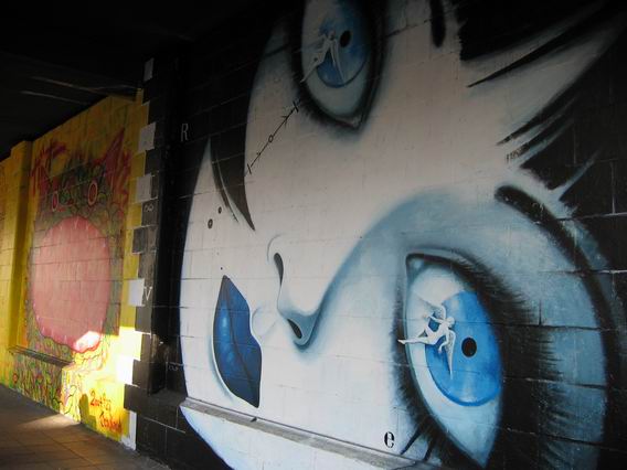 Kids Face Graffiti Brick Wall Pictures