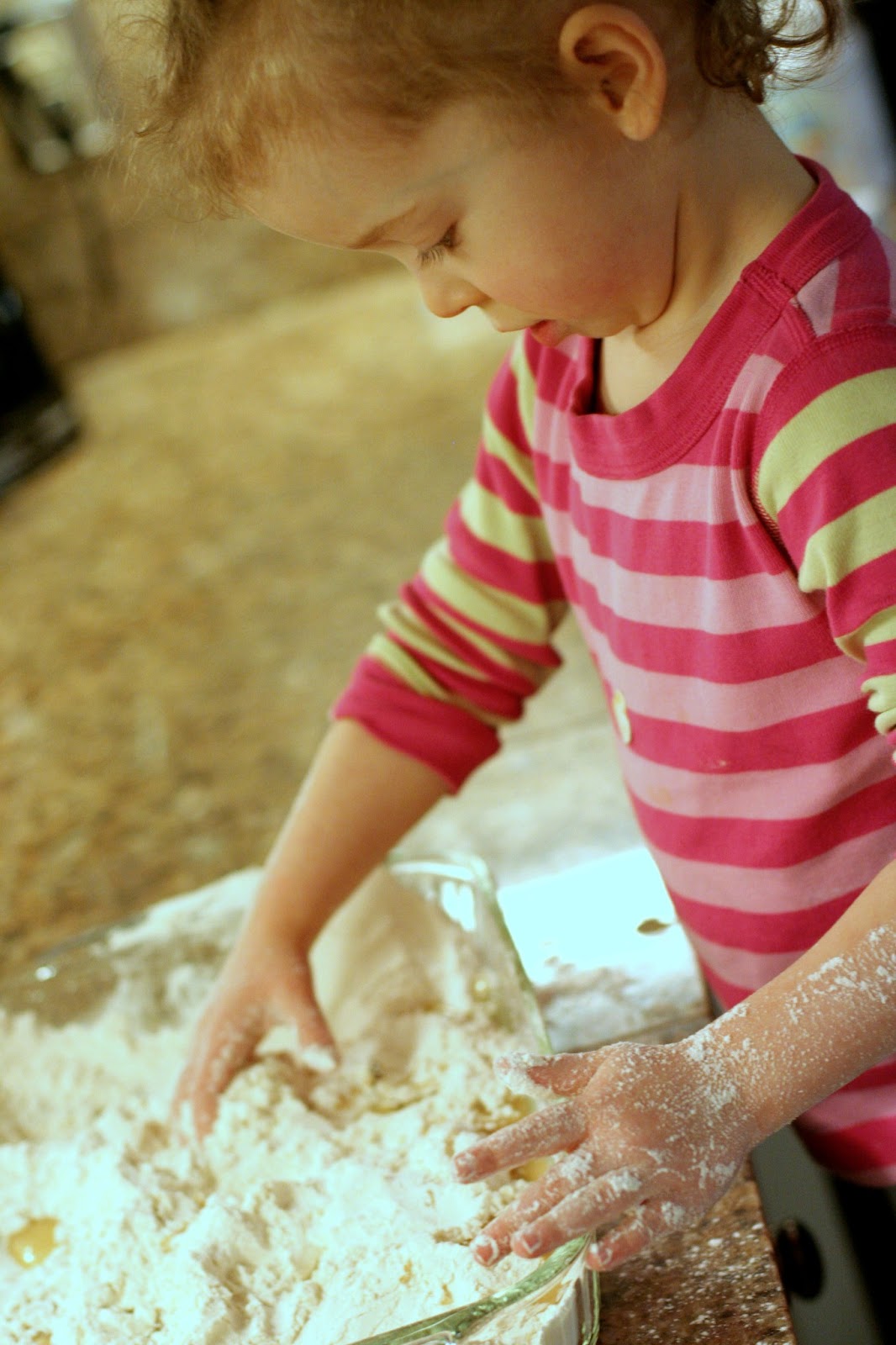 Super Easy Sensory Play: Cloud Dough