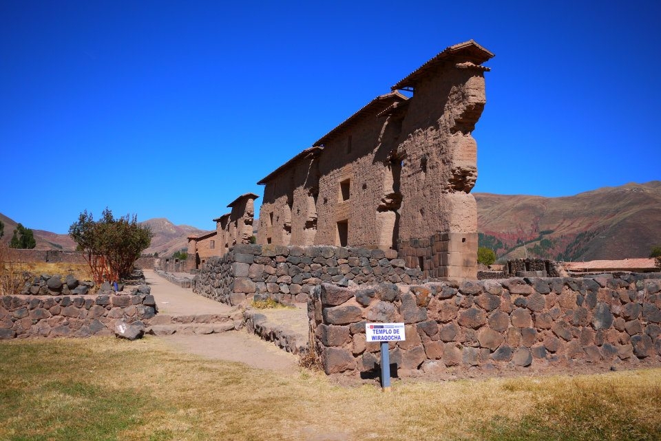 Walking far from home: Inka Express Tour Bus to Puno - インカエクスプレスツアー〜プノへ