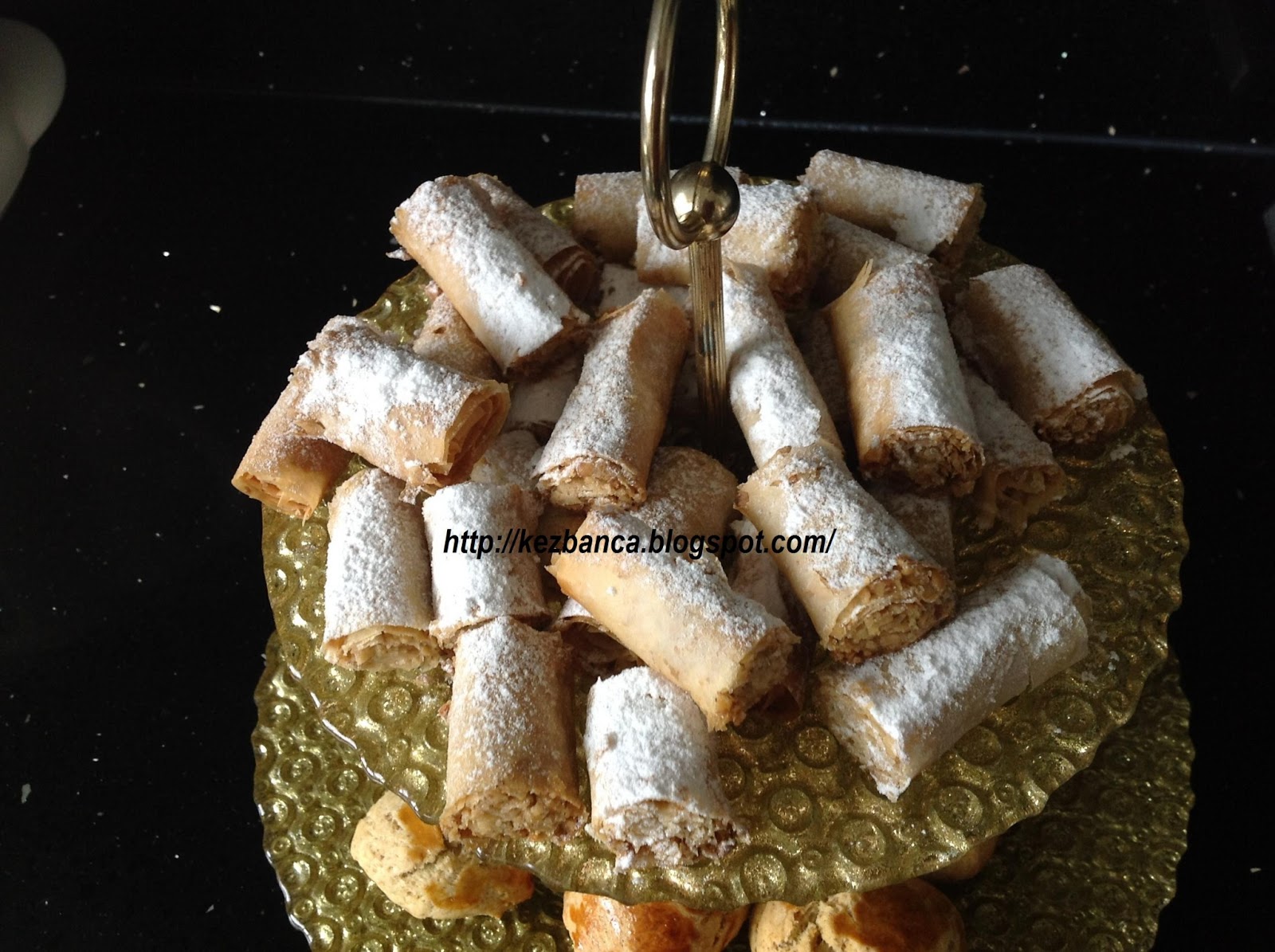 PRATİK TARİFLER: TAHİNLİ ÇITIR