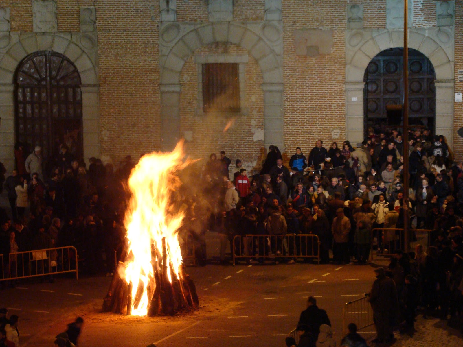 Arevaceos: LA HOGUERA