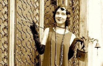 De prin lume adunate: Moda anilor 1920