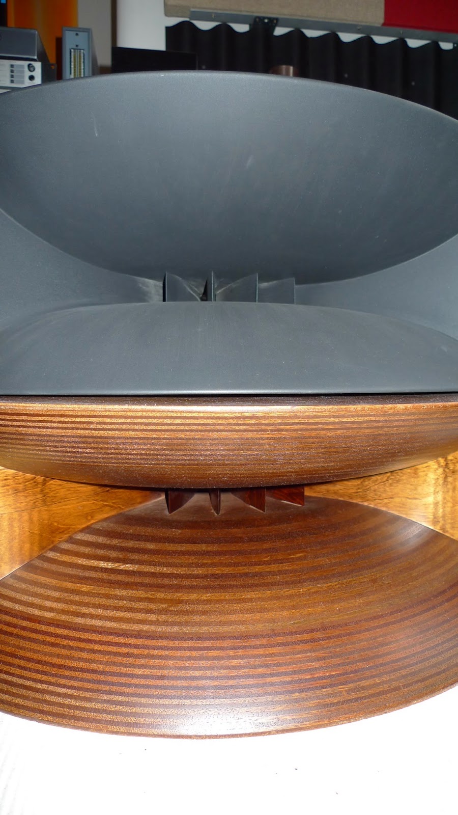 SR System Audio: REY AUDIO RH-3 Photos