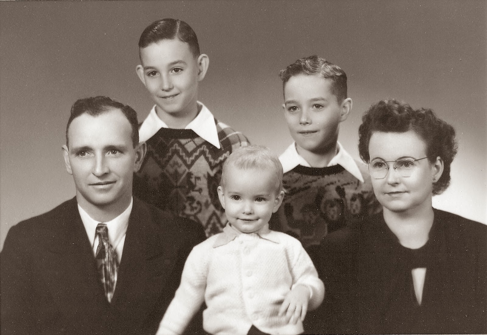 MORRIS-GAMMON FAMILY HISTORY: Pics & Such