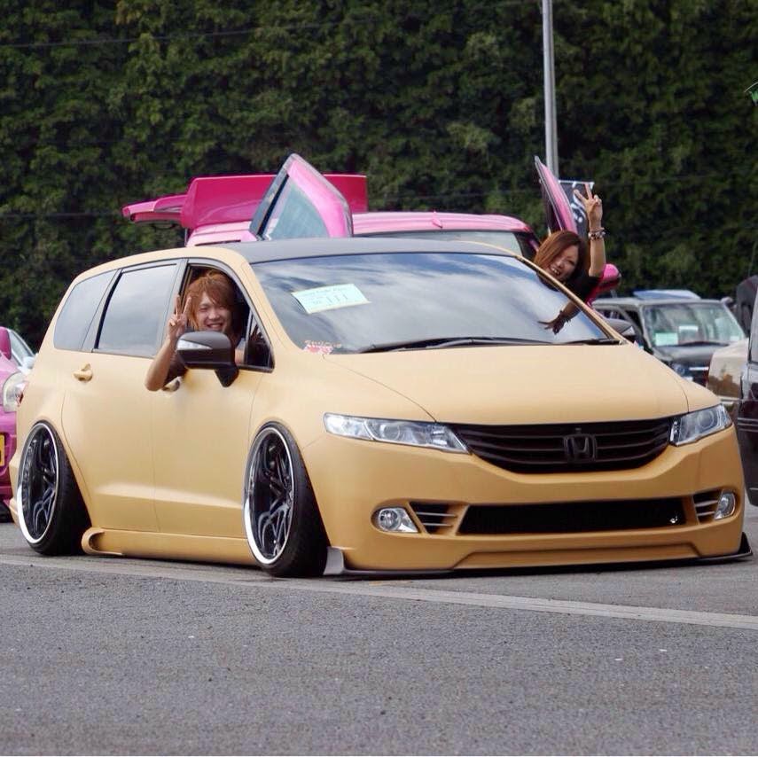 Honda Odyssey Modified | LowDistrix - Sarawak Borneo Car Club
