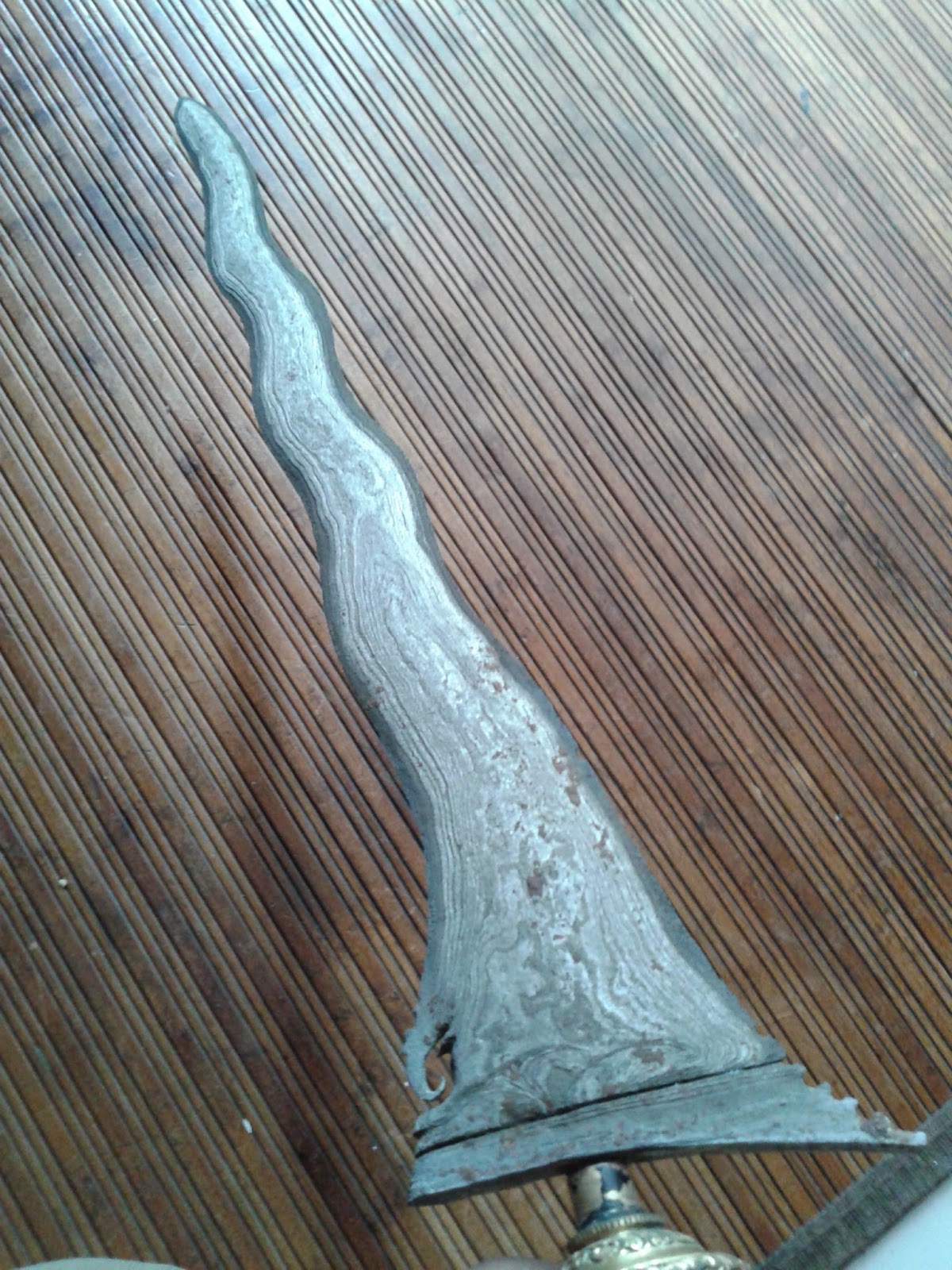 Badai Mencak Kelambit Biru: Keris Bugis Penghulu , Luk 7 , Semenanjung