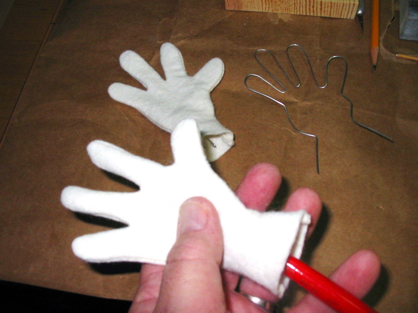 James Maynard Theatrical Designs: Puppet Hands 3 - Final