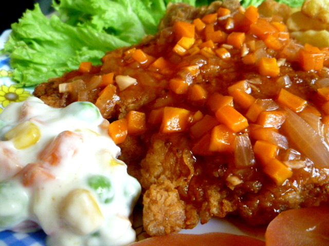 Wattie's HomeMade: Chicken Chop Special