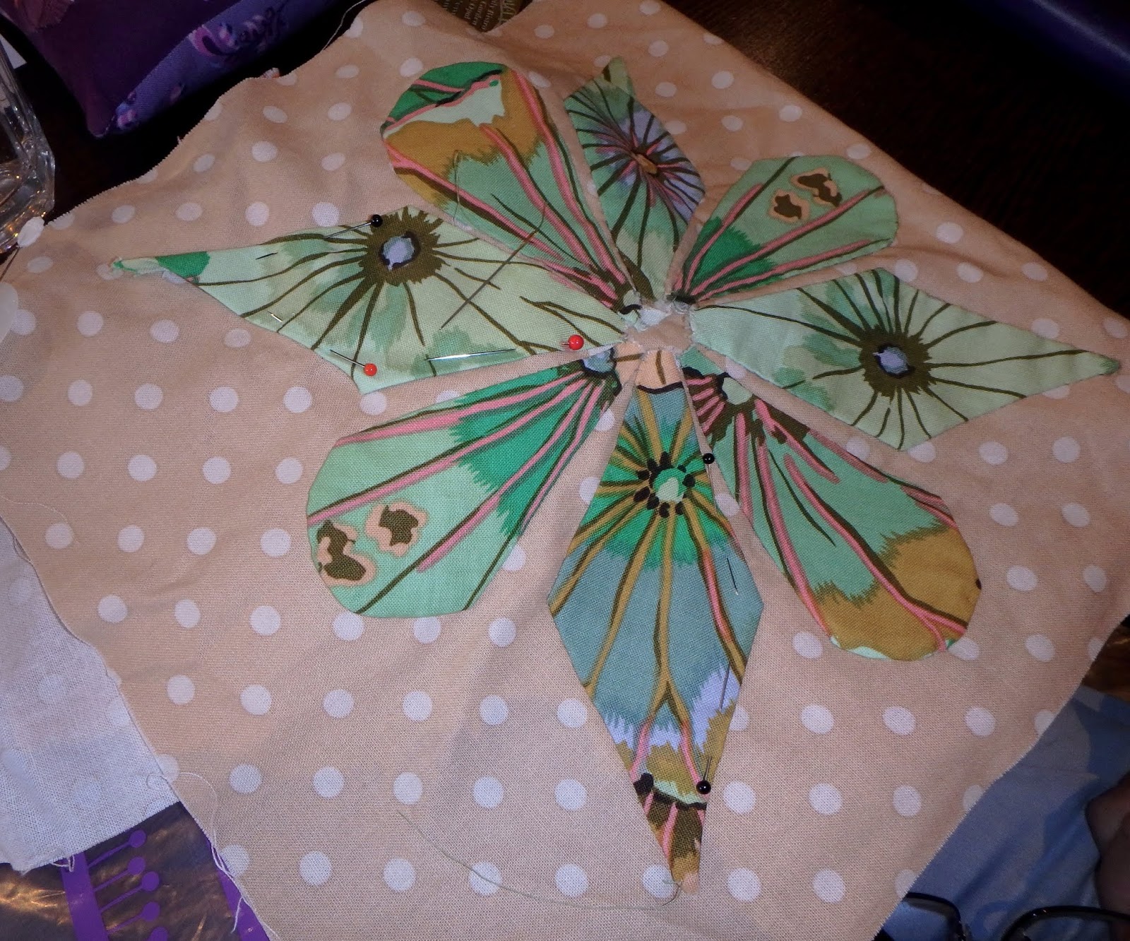 Sydney SCQuilters: Plenty of interesting, clever and amazing handwork!